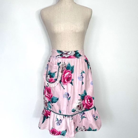 Vintage | Accessories | Vintage Pink Floral Apron Ruffle Hem | Poshmark